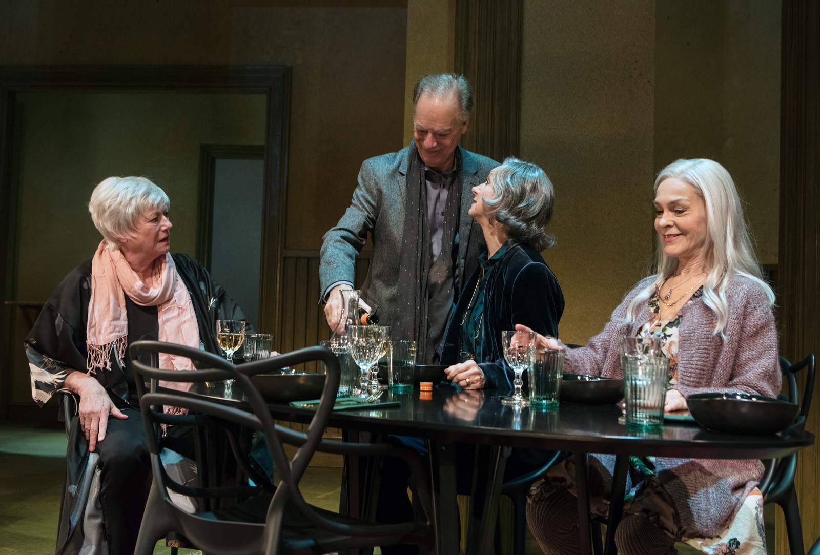 Anmeldelse: I sidste øjeblik, Folketeatret - Ungt Teaterblod