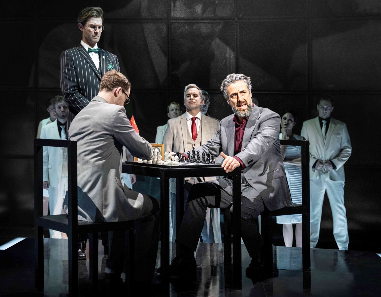 Anmeldelse: Chess, Det Ny Teater - Ungt Teaterblod